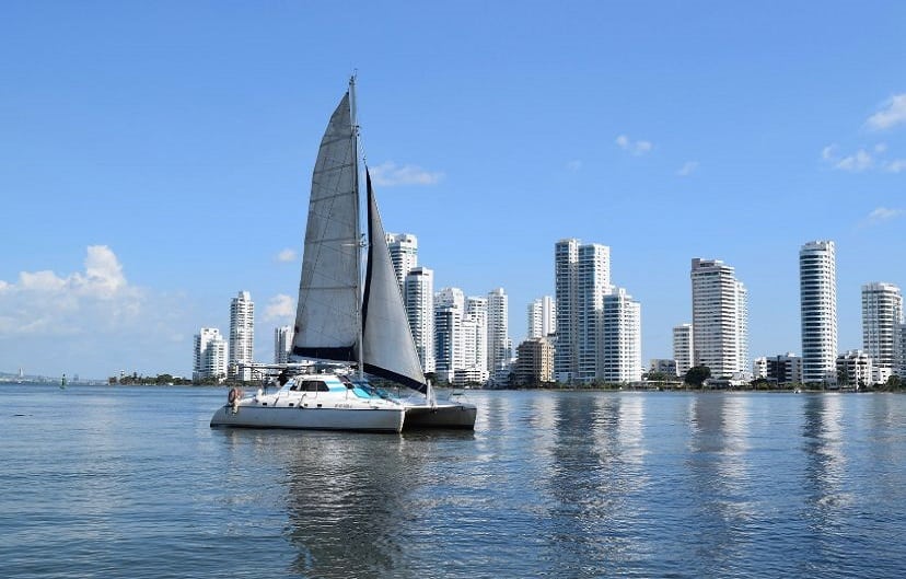 Catamaran Caro Blue